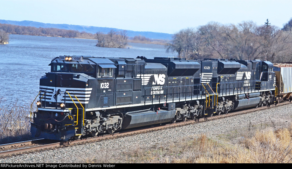 NS 1032, CP's River Sub.